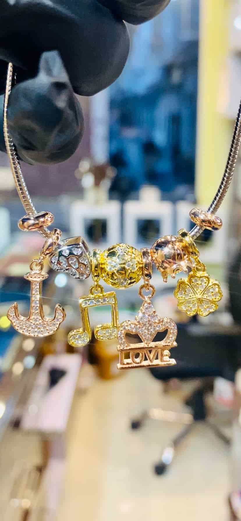 Dubai jewellers near me store