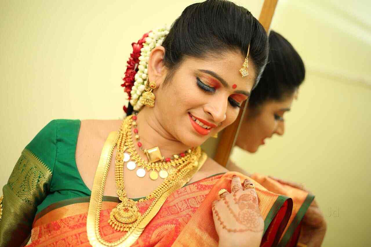 Top 109 + Coorg traditional hair style - polarrunningexpeditions