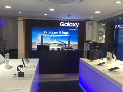Samsung Smart Cafe, Noida Sector 18 - Mobile Phone Dealers in Noida ...
