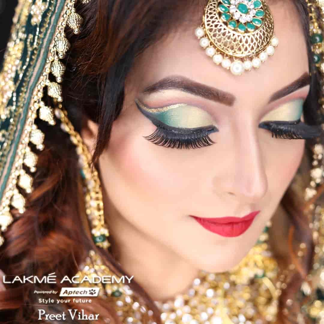 lakme-bridal-makeup-charges-in-delhi-saubhaya-makeup