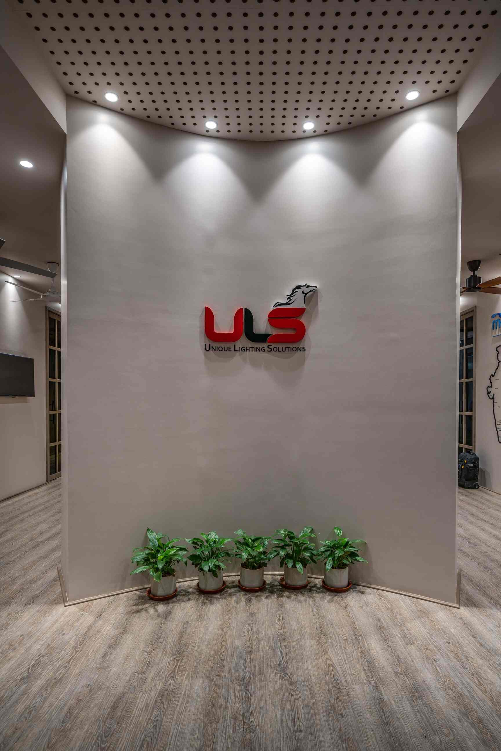 Led Light Distributors In Dubai | Shelly Lighting