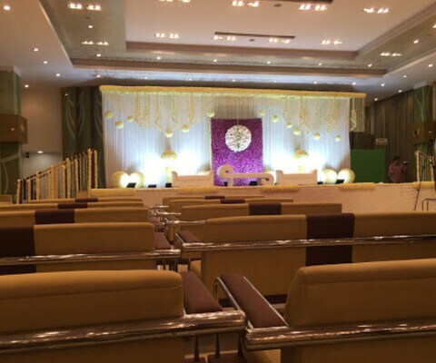 Jalaram Hall, Jvpd Scheme-juhu - AC Banquet Halls in Mumbai - Justdial