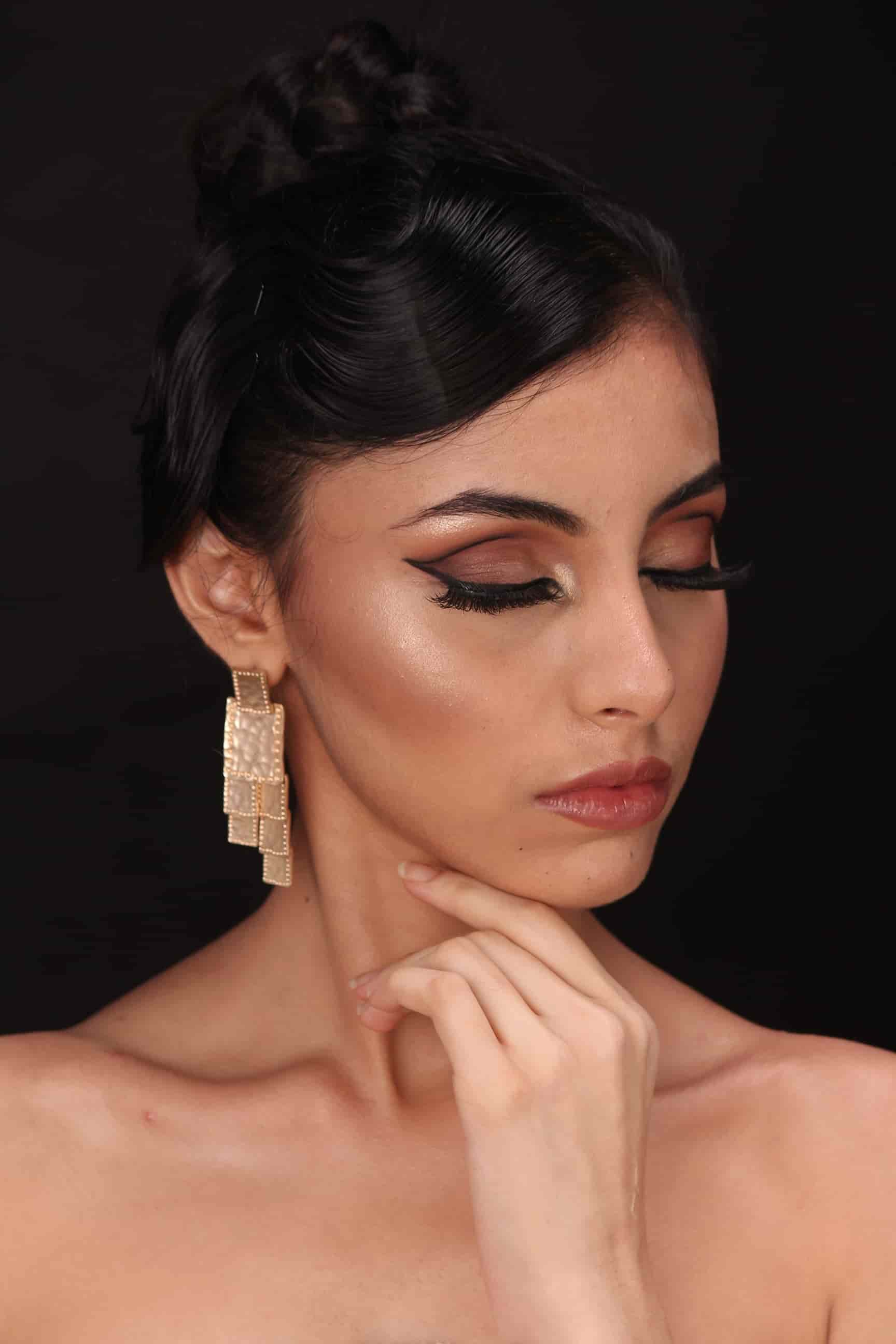 Mud Makeup Academy India | Saubhaya Makeup