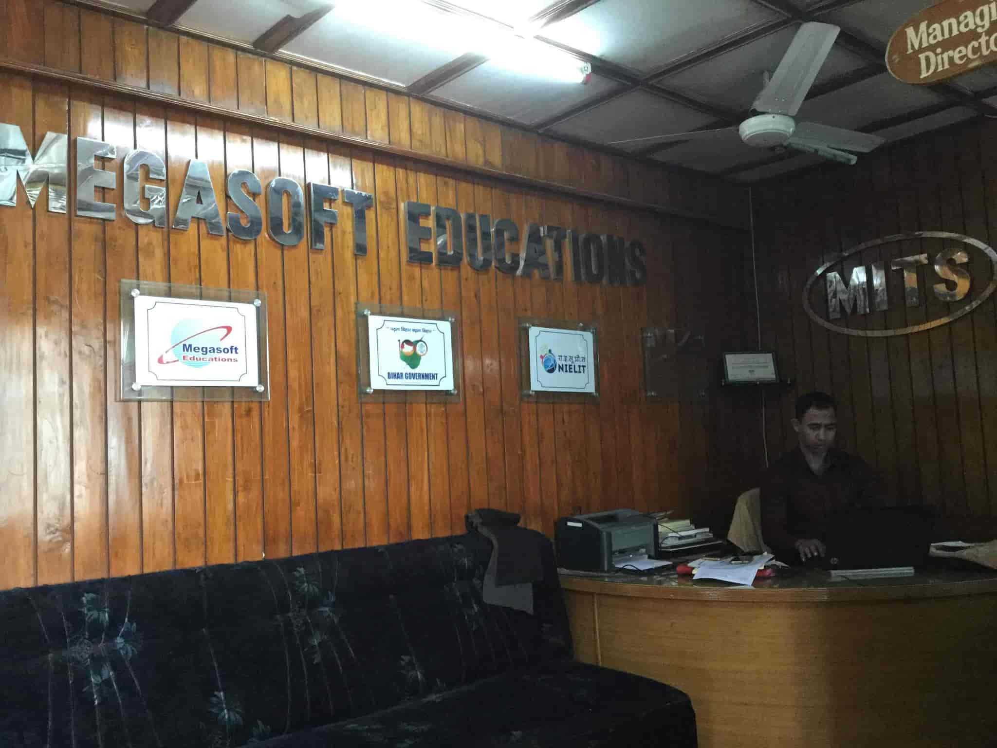 Boring Computer Class