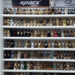 Shoe World Nx, Dombivli East - Shoe Dealers in Thane, Mumbai - Justdial