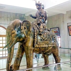 Karikala Cholan Manimandapam - Tourist Attraction in Thanjavur - Justdial