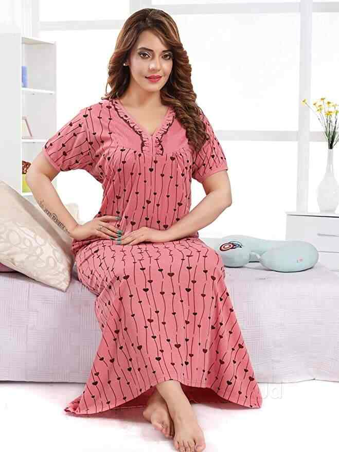 Pommy nighties store