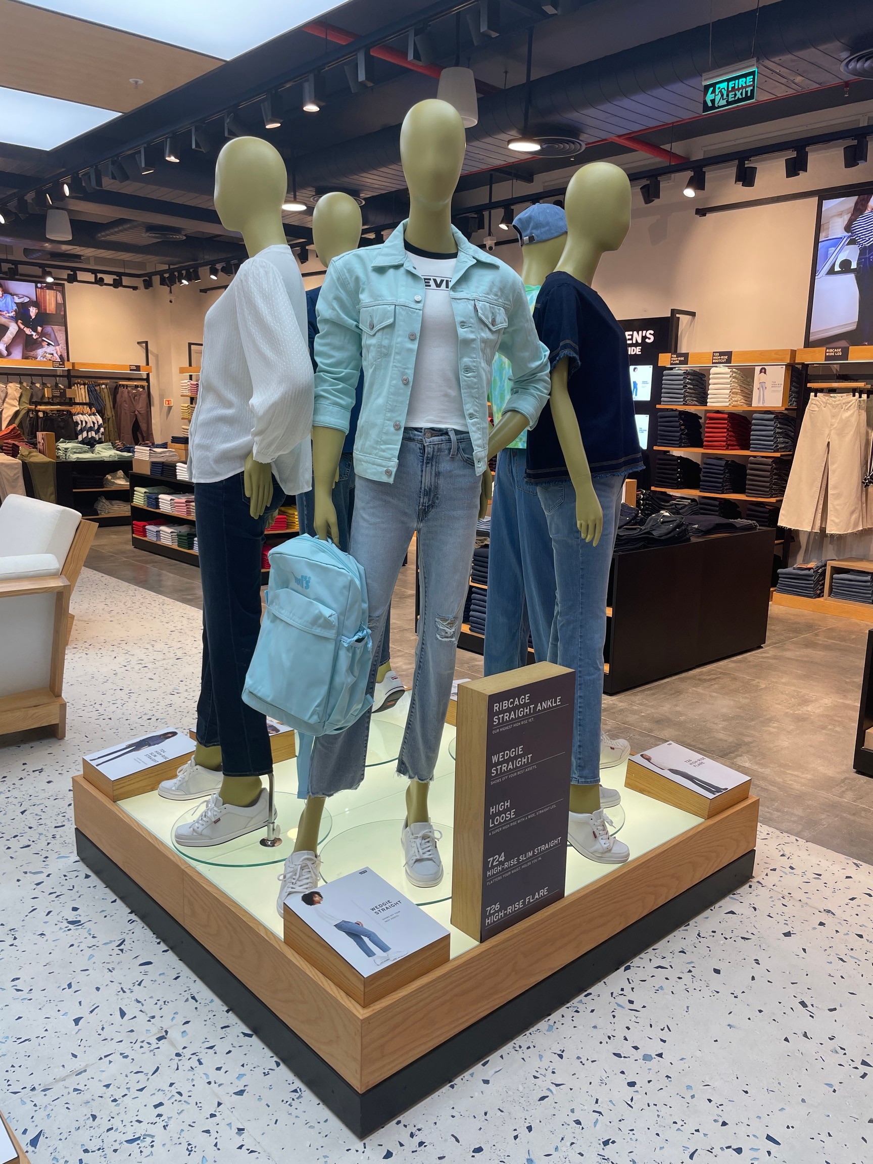 Levi s Store Nexus Mall in Koramangala Bangalore Readymade Garment Retailers near me in Bangalore Justdial