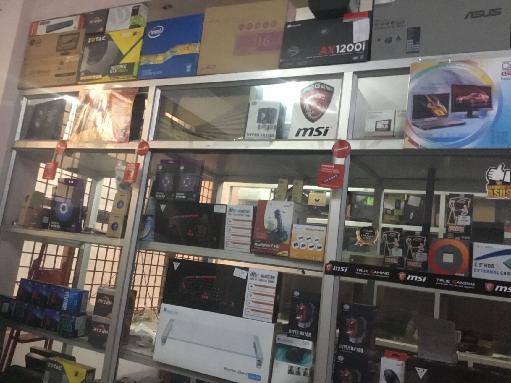 binary world bangalore