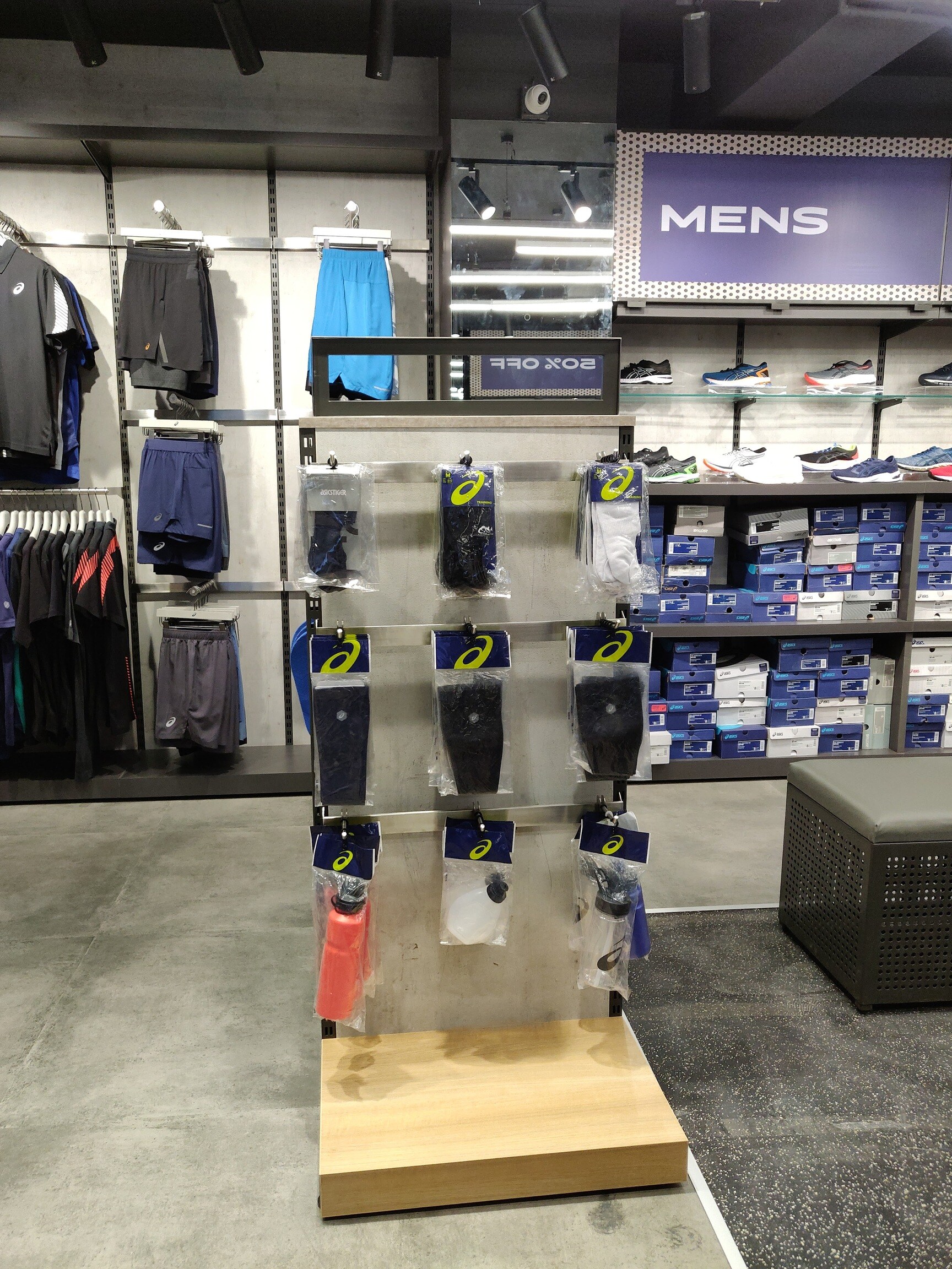 Asics shoes factory outlet in delhi store