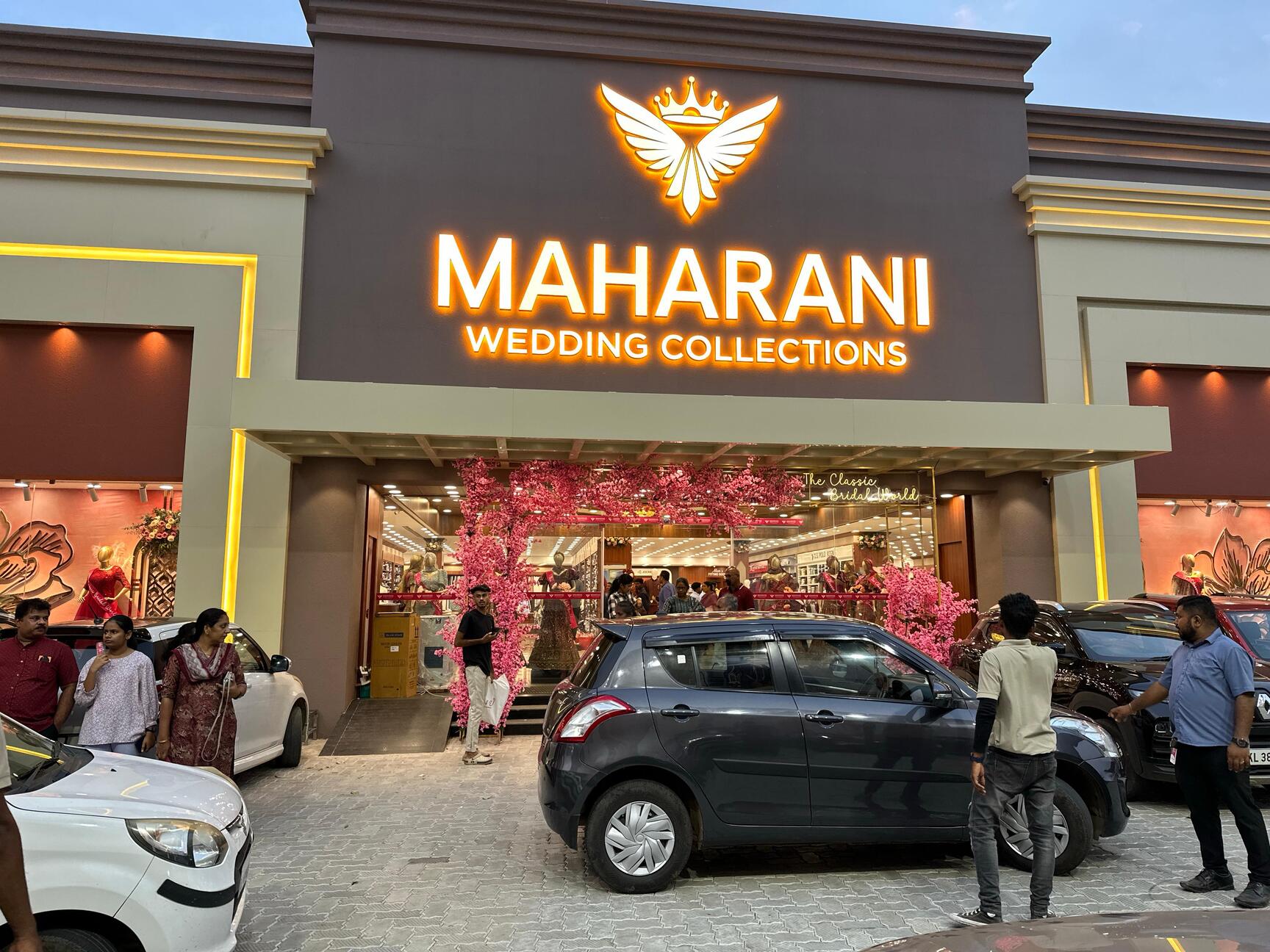 Maharani wedding 60 photos - Astyledwedding.com